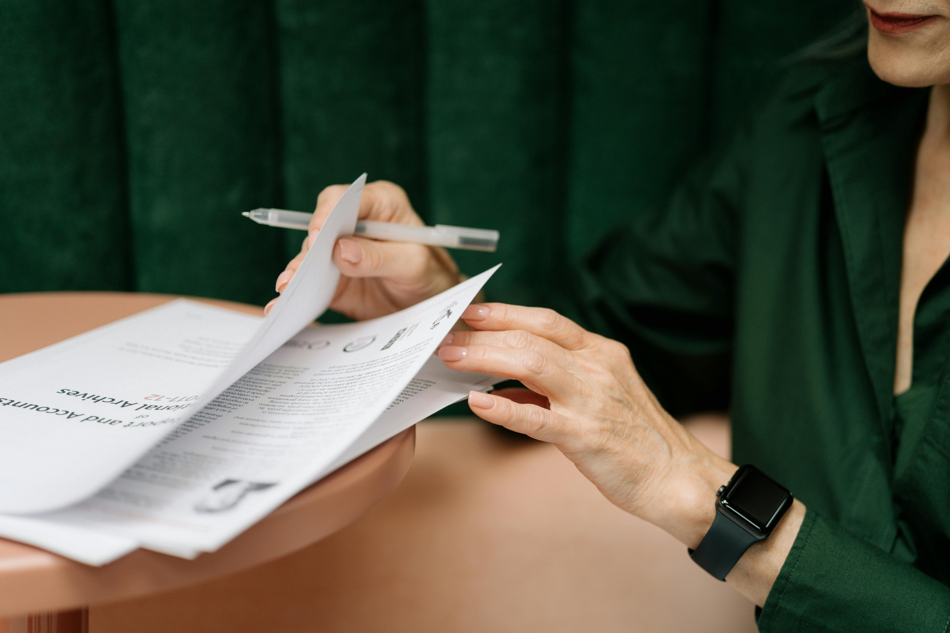 Arbeid en arbeidscontracten 2025 | Omnyacc